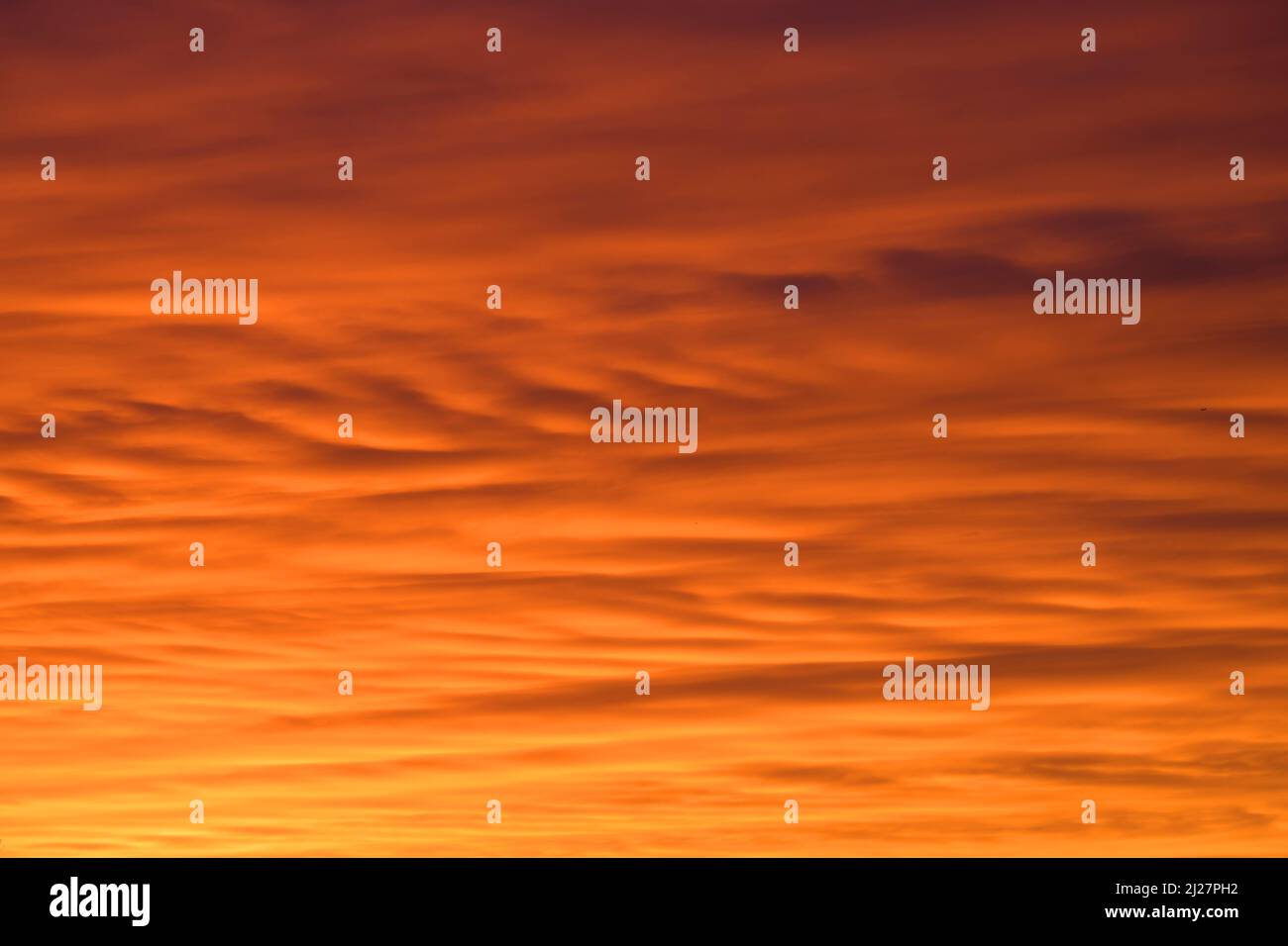 Sahara dust clouds hi-res stock photography and images - Alamy