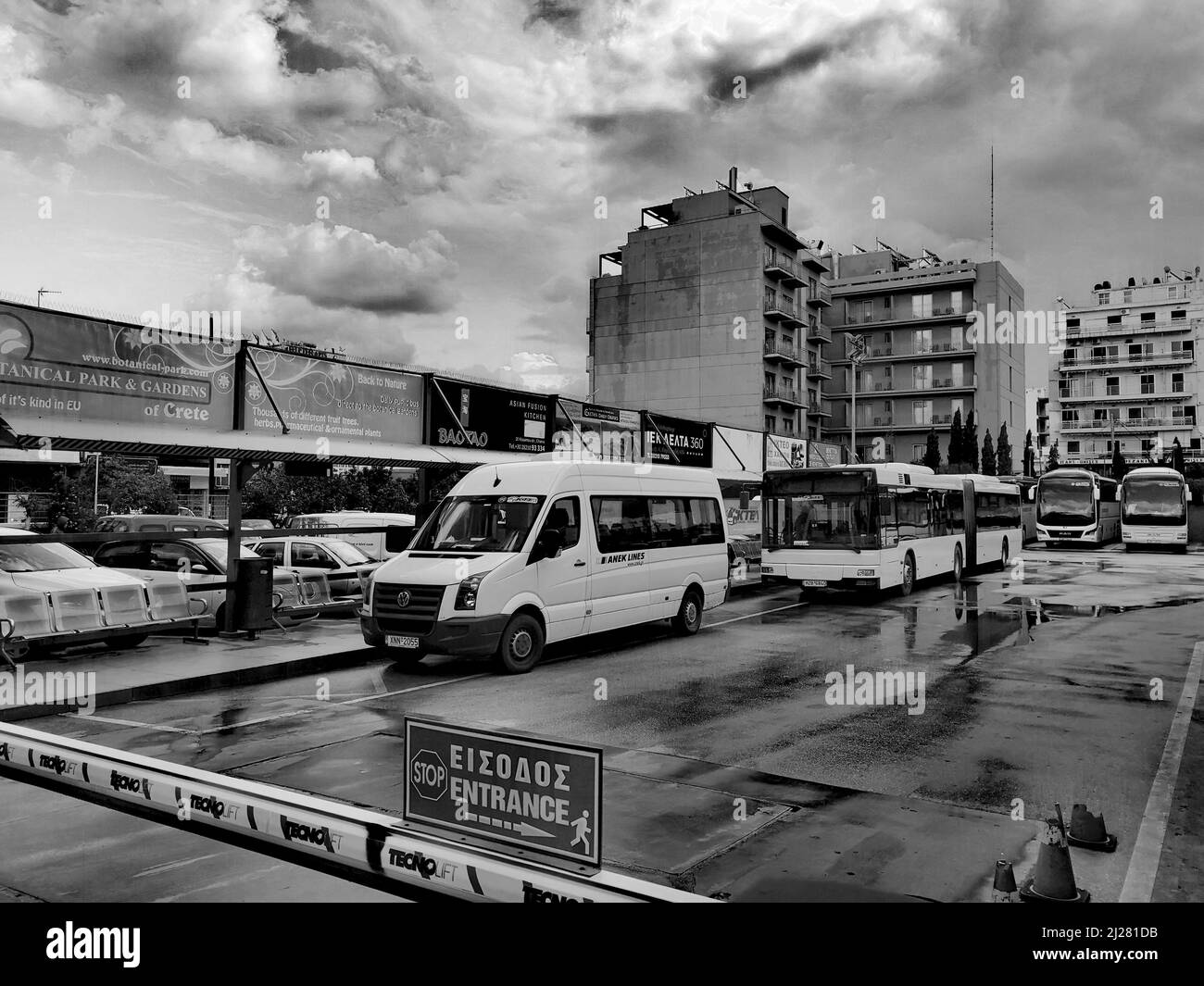 Griechenland chania Black and White Stock Photos & Images - Alamy