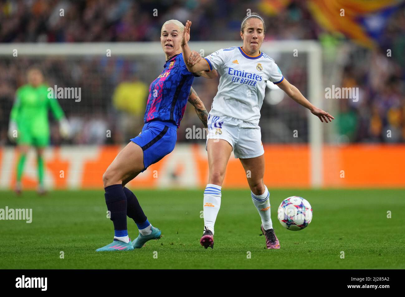 Maite Oroz of Real Madrid and Mapy Leon of FC Barcelona during the UEFA ...