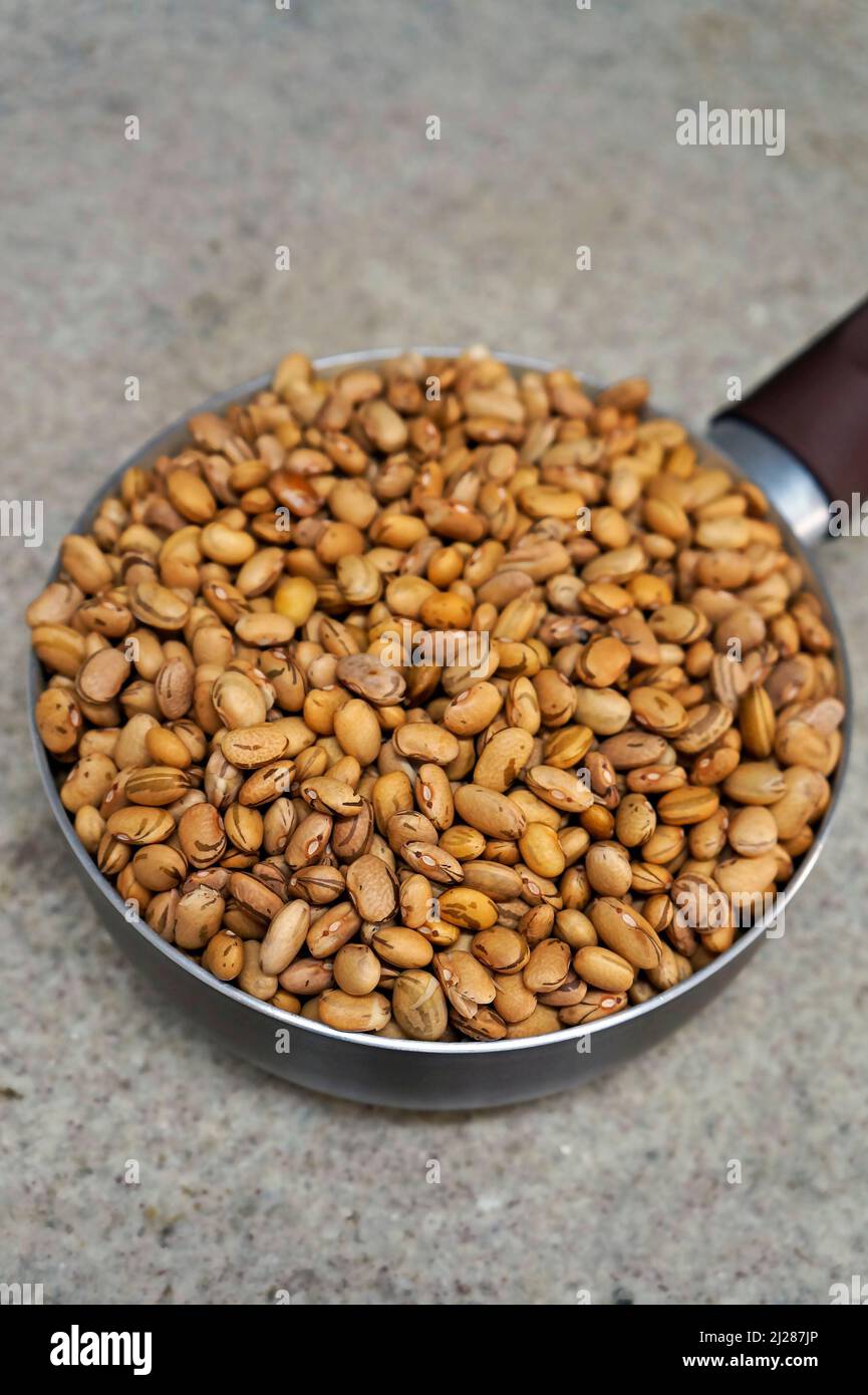 Raw beans hi-res stock photography and images - Alamy
