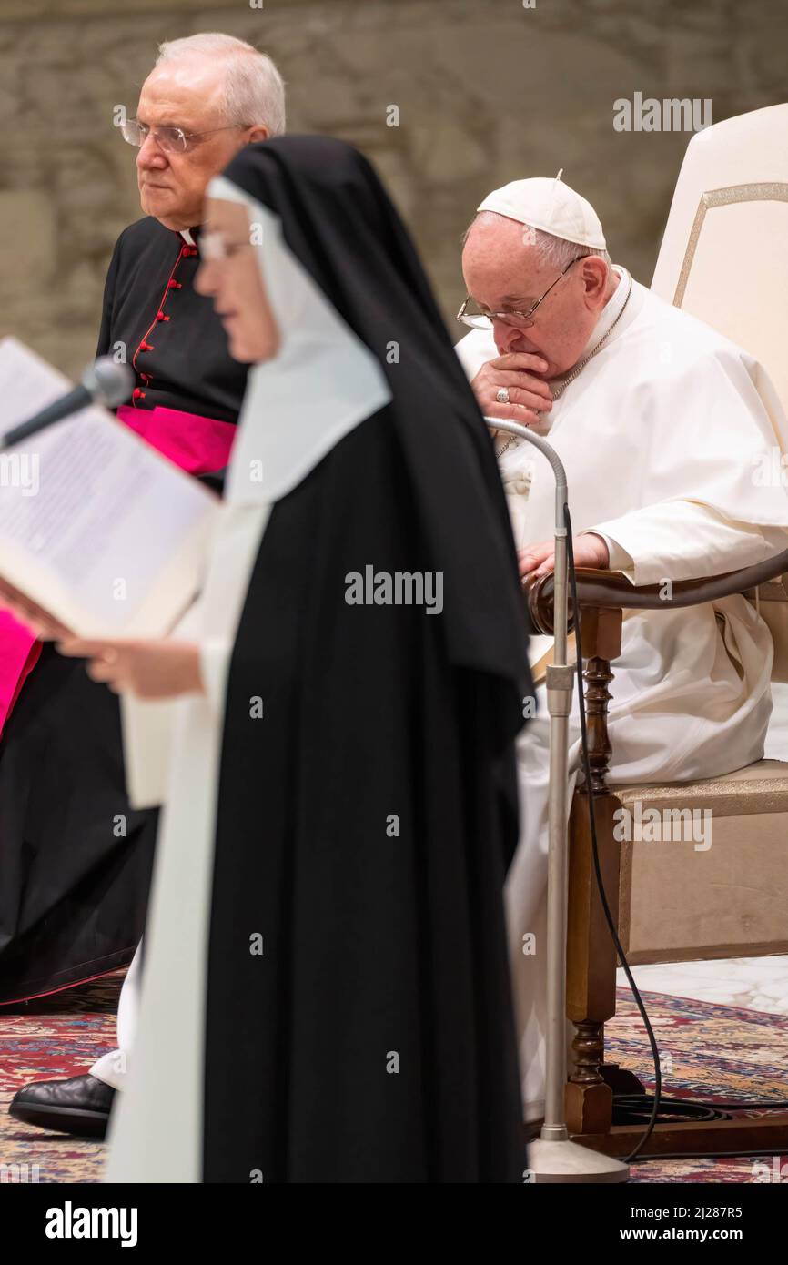 Vatican, Vatican. 30th Mar, 2022. Pope Francis leads his traditional ...