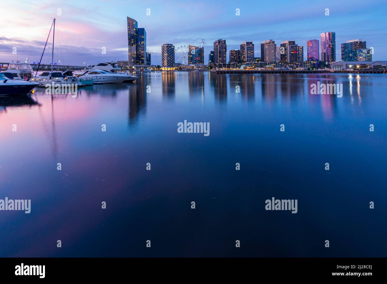Melbourne Docklands Harbour Stock Photo - Alamy