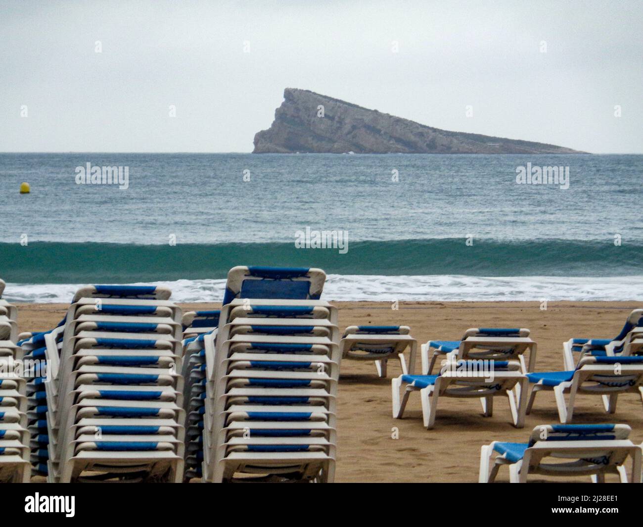 Slow exposure coastal art photography of Benidorm Island, L'illa de ...