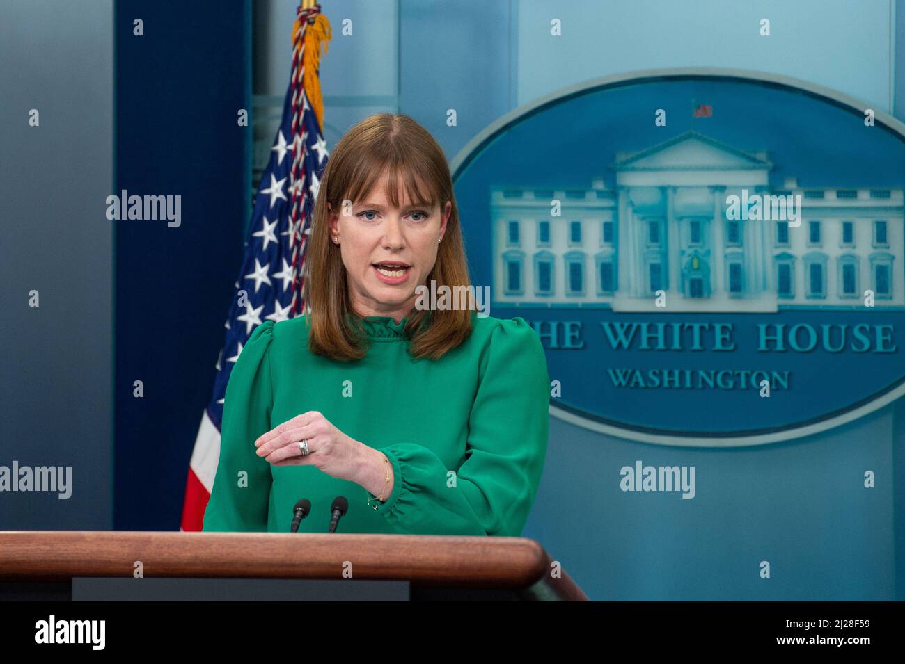 Kate bedingfield white house hi-res stock photography and images - Alamy