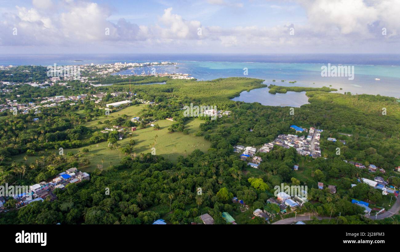 A scenic view of San Andres Island on a sunny day, Colombia Stock Photo ...