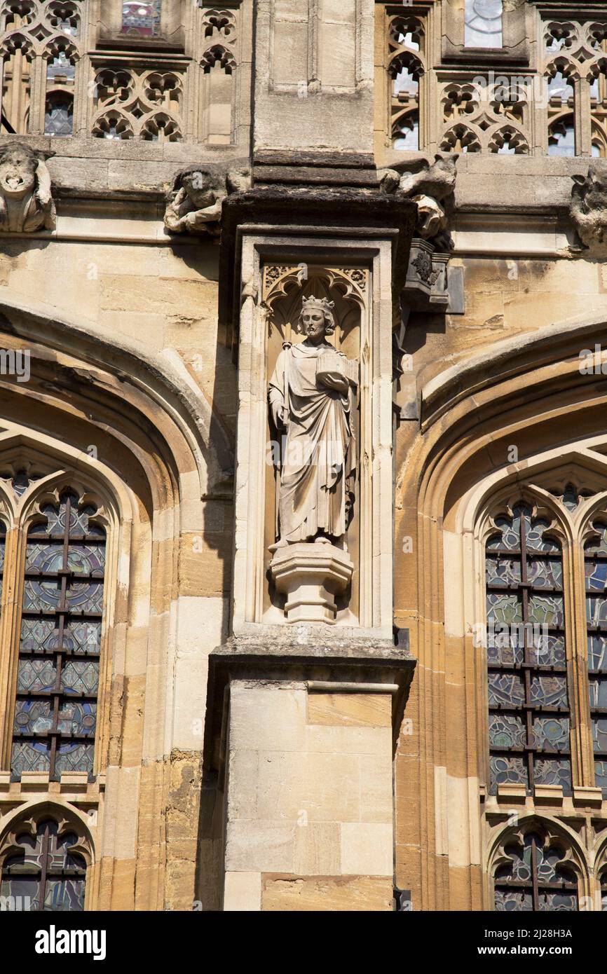 Carved stone statues on St Georges Chapel, British sovereign royal ...