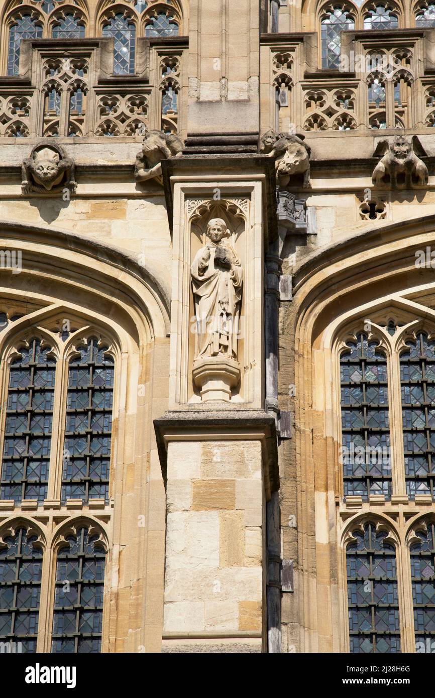 Carved stone statues on St Georges Chapel, British sovereign royal ...