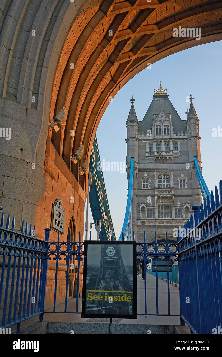 Landmark bridge Tower Bridge London England a bascule bridge across the ...