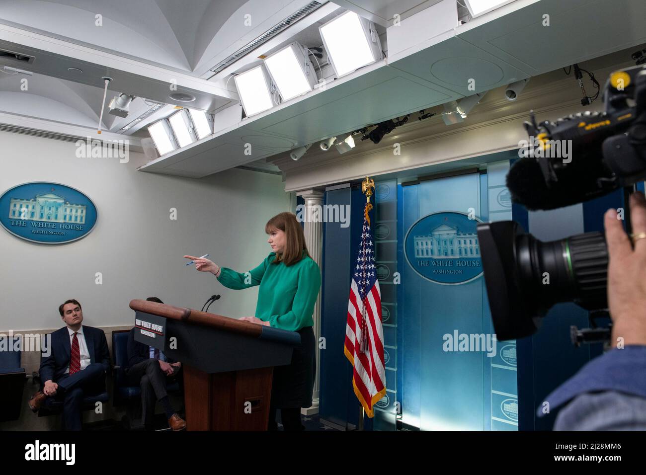 Kate bedingfield hi-res stock photography and images - Alamy