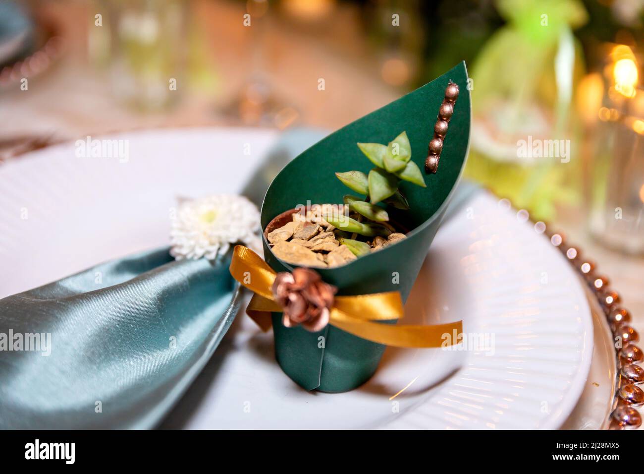 Green and Gold Theme Table setting and decorations Stock Photo - Alamy