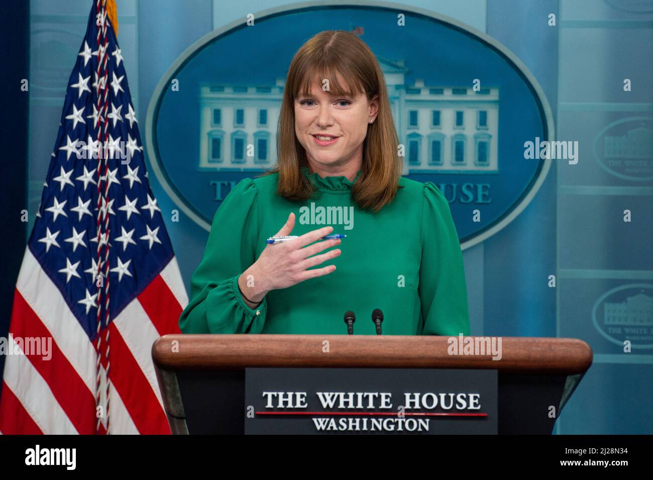 Kate bedingfield white house hi-res stock photography and images - Alamy