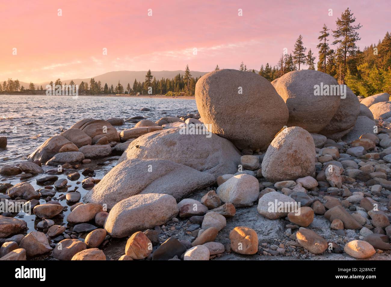 Lake tahoe beach bay hi-res stock photography and images - Alamy