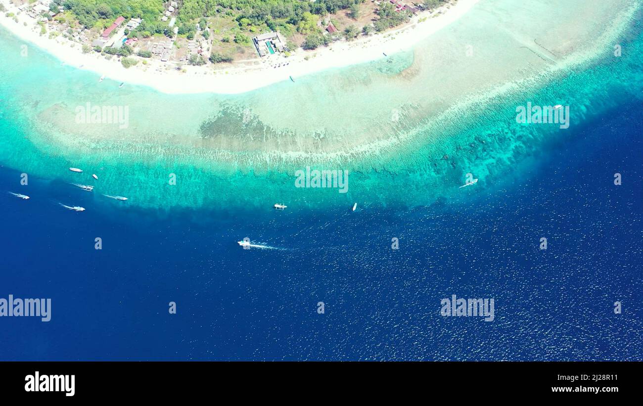 An aerial shot of a shoreline in the Maldives Stock Photo - Alamy