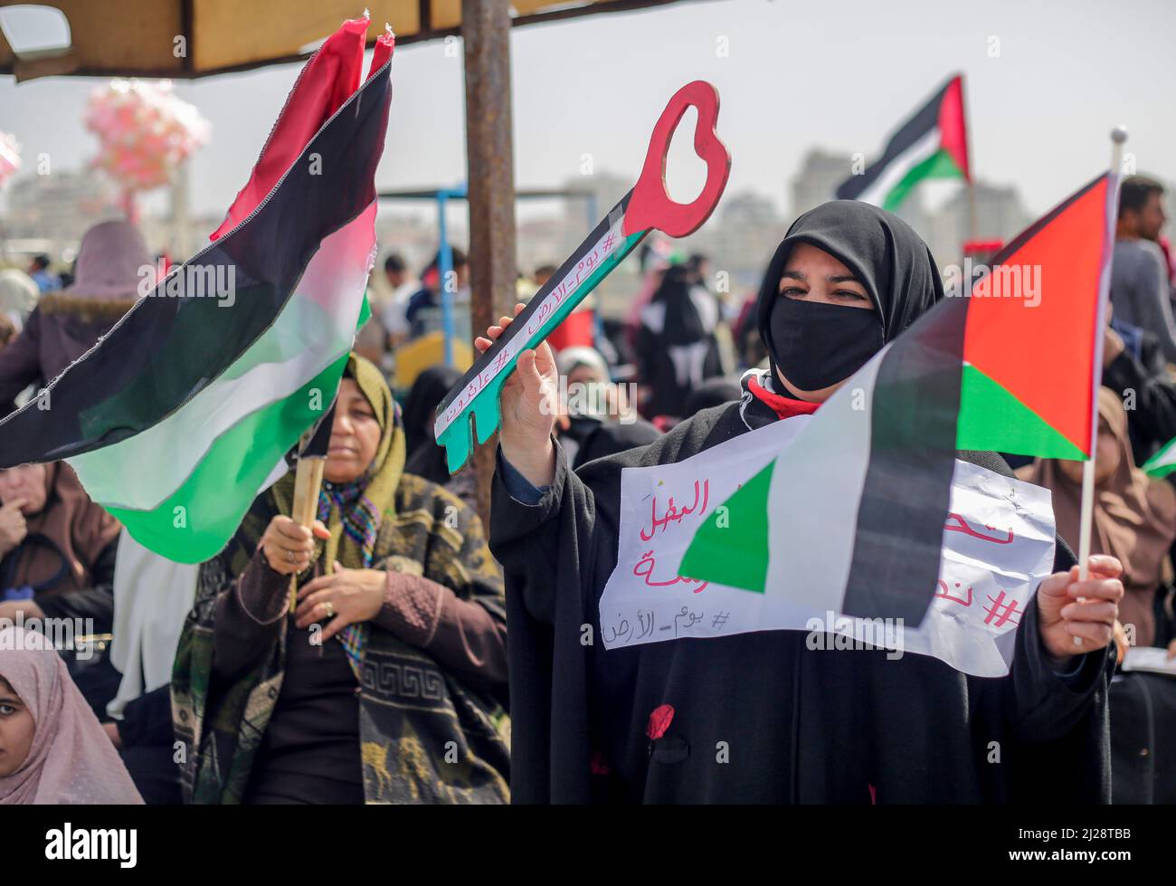 Gaza, Palestine. 30th Mar, 2022. Palestinian take part during a rally ...