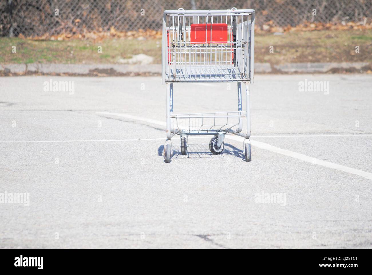 Grocery parking lot outside hi-res stock photography and images - Alamy