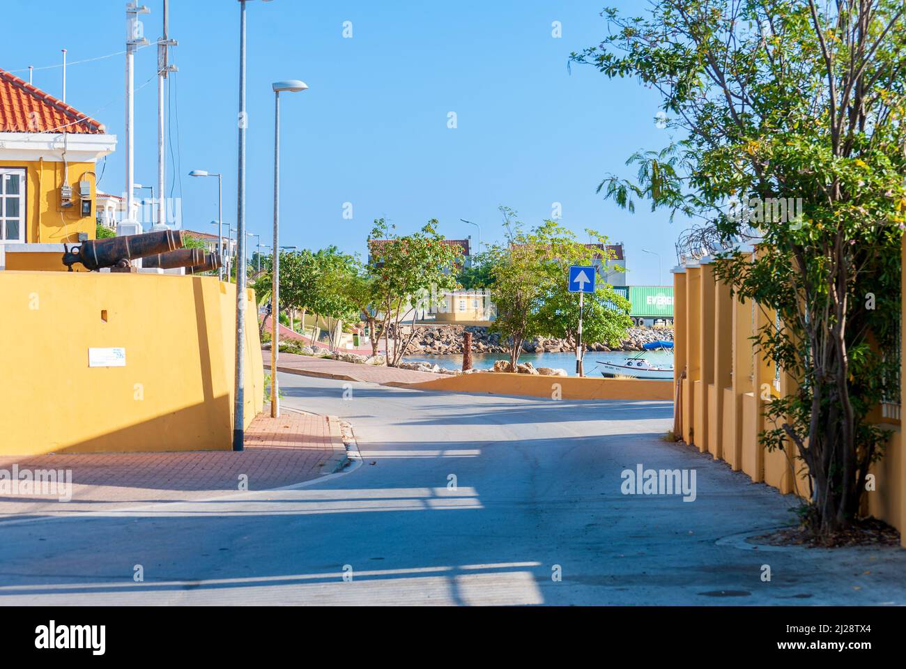 KRALENDIJK BONAIRE - OCTOBER 6, 2013: View of quiet street in a ...