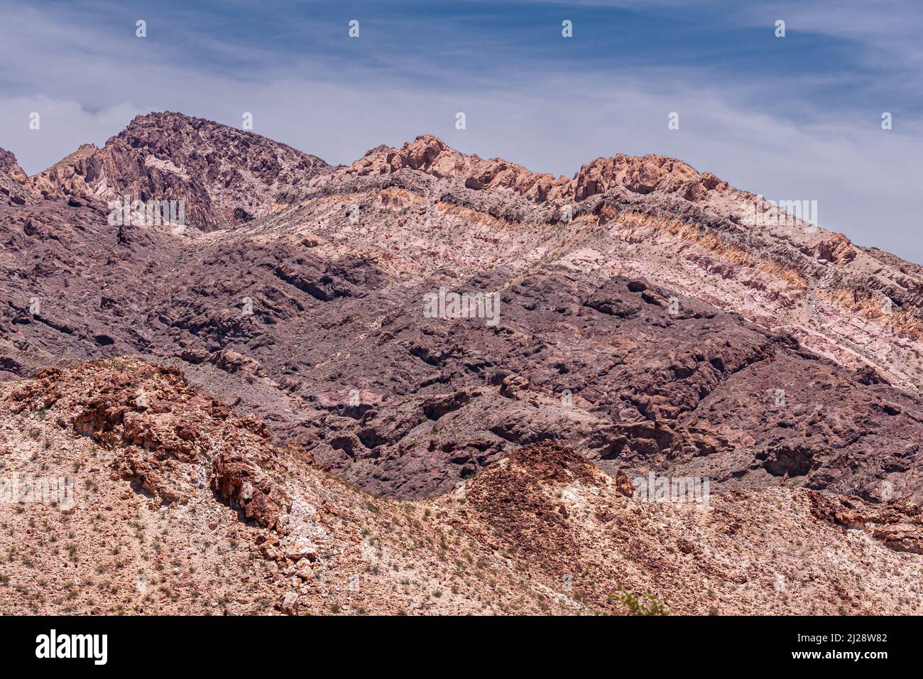 Layers of rocks hi-res stock photography and images - Alamy