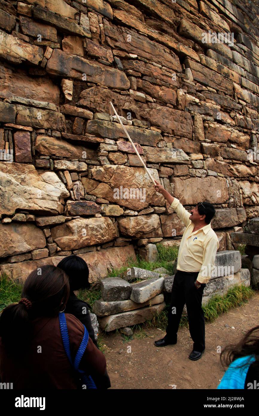 Chavin temple hi-res stock photography and images - Alamy