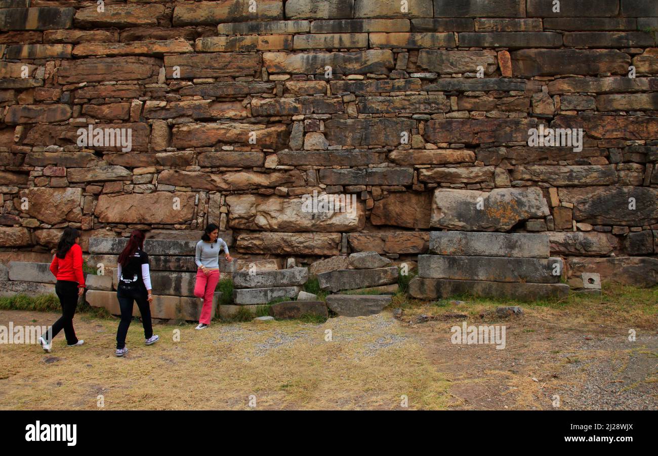 Chavin temple hi-res stock photography and images - Alamy