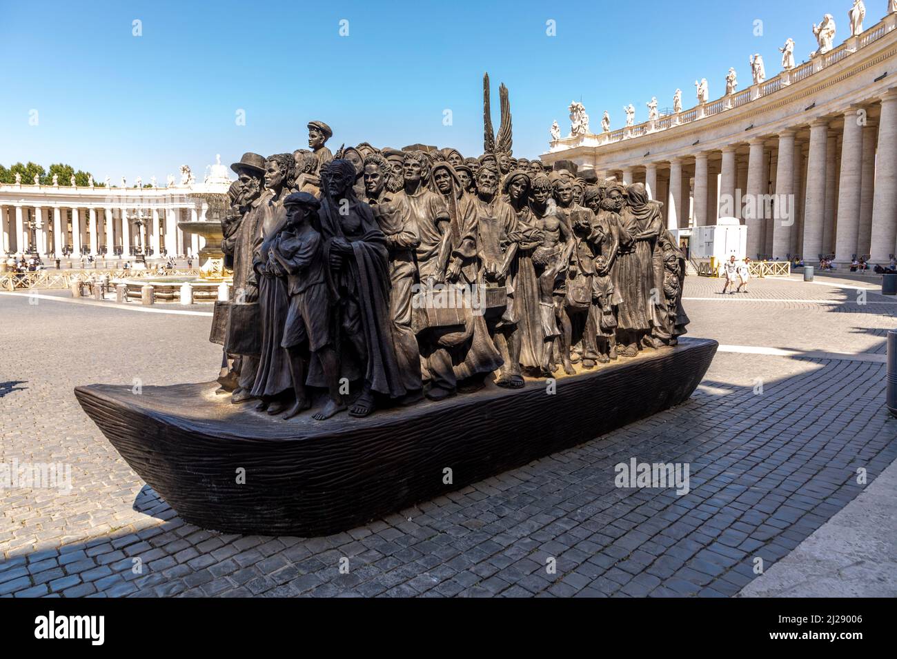 Timothy schmalz sculpture hi-res stock photography and images - Alamy