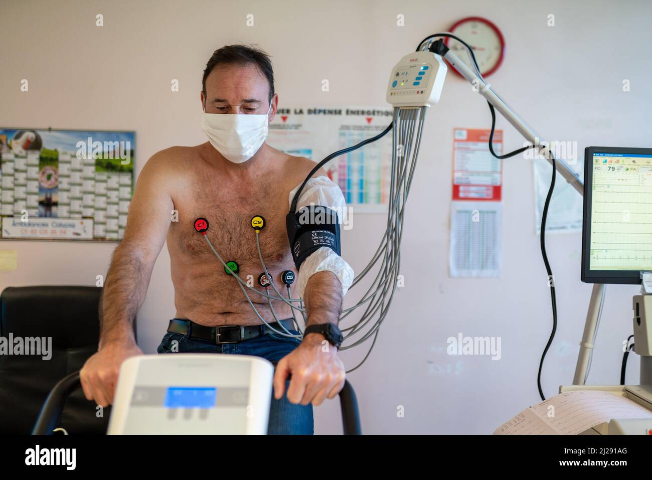 Exercise testing system hi-res stock photography and images - Alamy