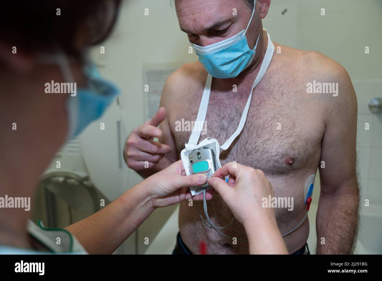 Ambulatory ecg hi-res stock photography and images - Alamy