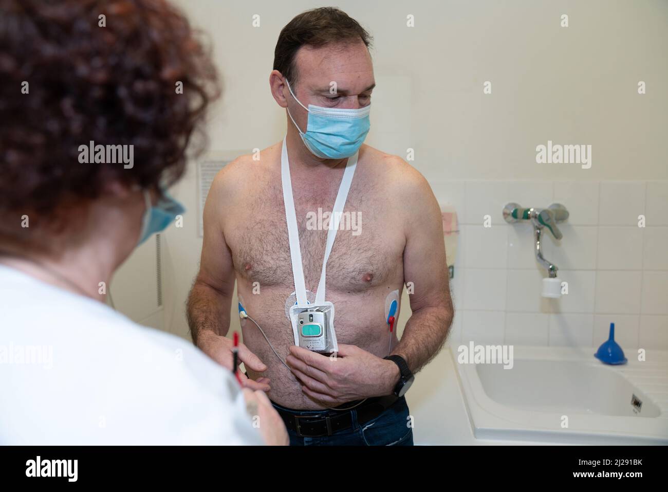 Ambulatory electrocardiography hi-res stock photography and images - Alamy