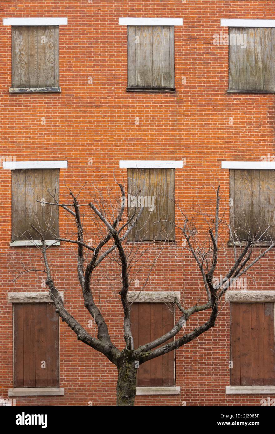 boarded up building in downtown Lancaster PA Stock Photo - Alamy