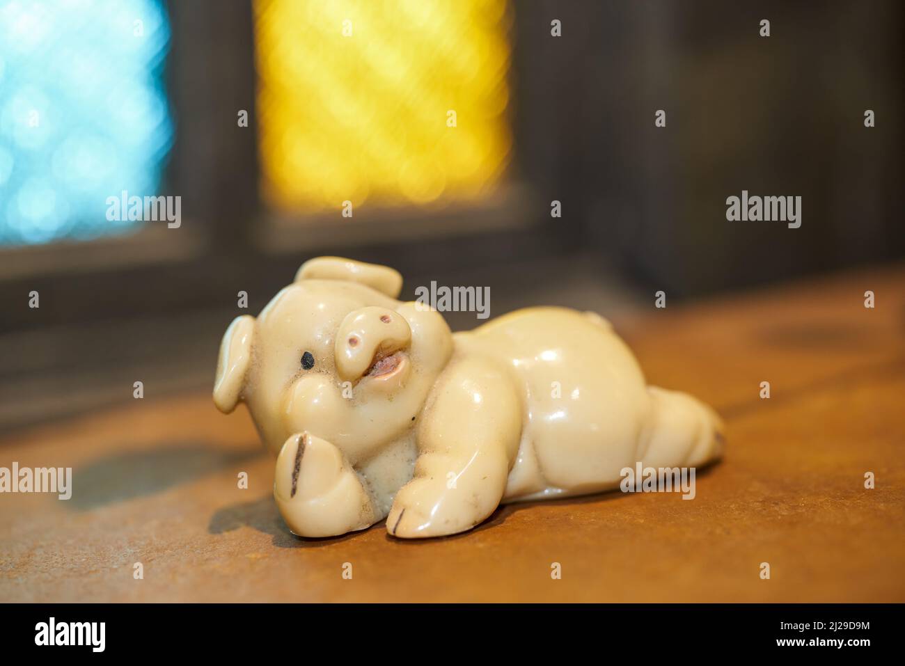 Ceramic pig ornament hi-res stock photography and images - Alamy