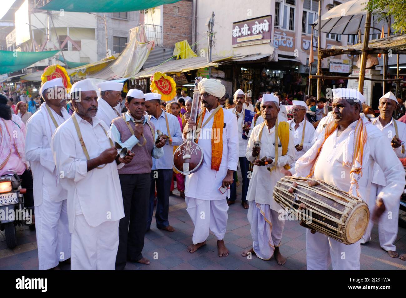 PANDHARPUR, MAHARASHTRA, INDIA, 27 February 2022, Procession of Varkari ...
