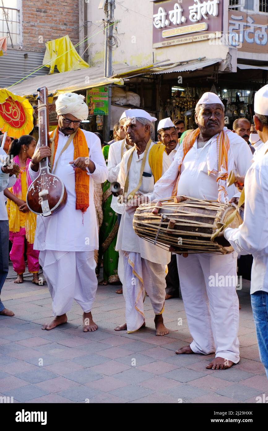 Vitthal rakhumai hi-res stock photography and images - Alamy