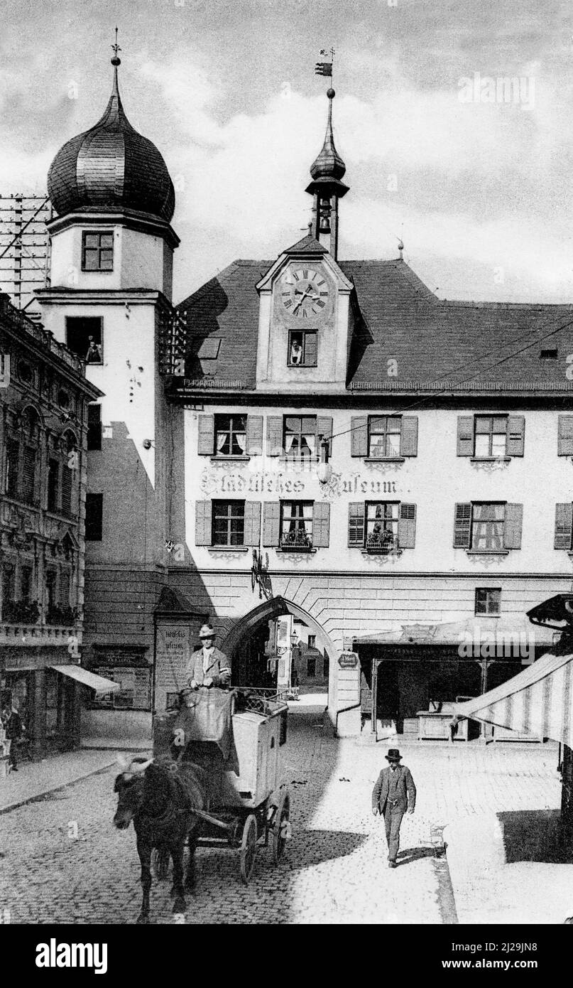Mittertor with stagecoach, in front of 1902, Rosenheim, historical ...