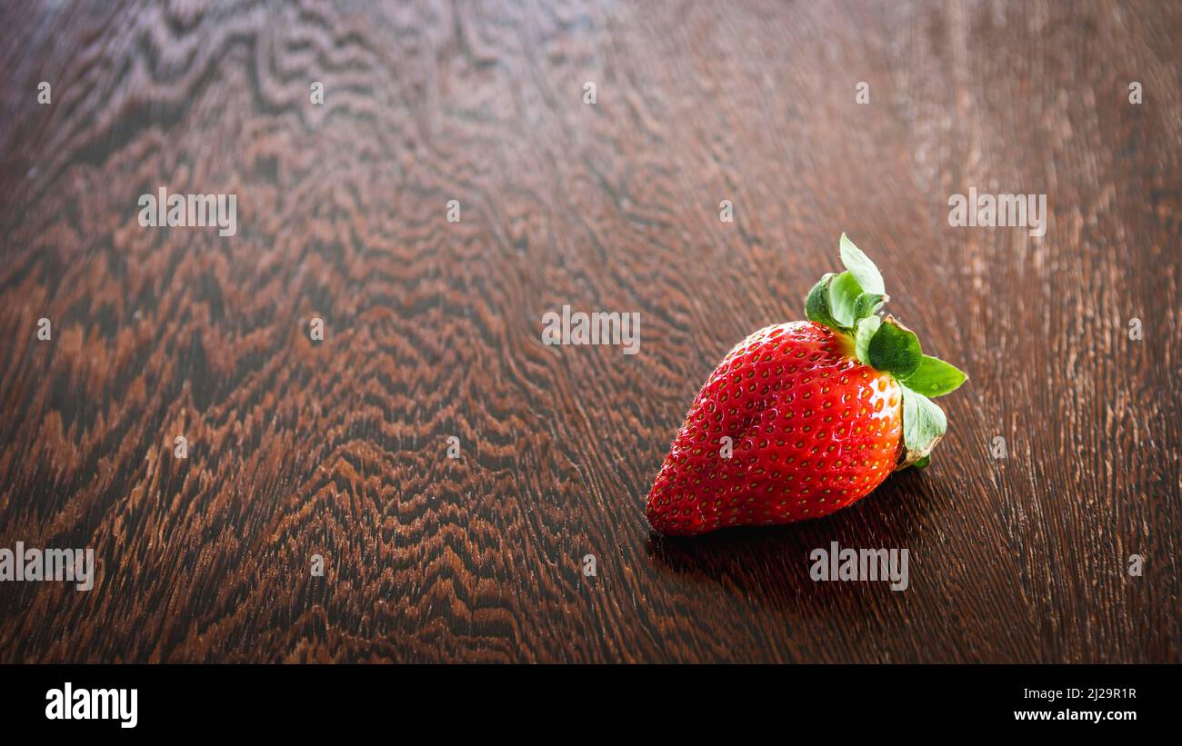Fruit table hi-res stock photography and images - Alamy