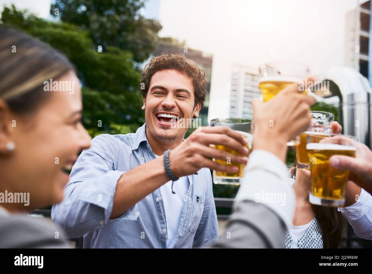 Work social event drinks young hi-res stock photography and images - Alamy