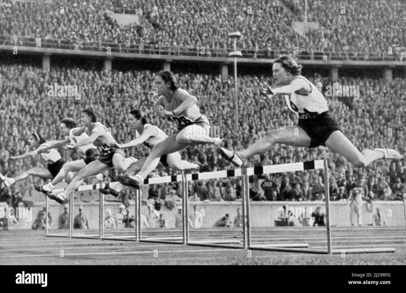 Hurdle race, 80 m hurdles, third from left : the winner Valla (Italy ...