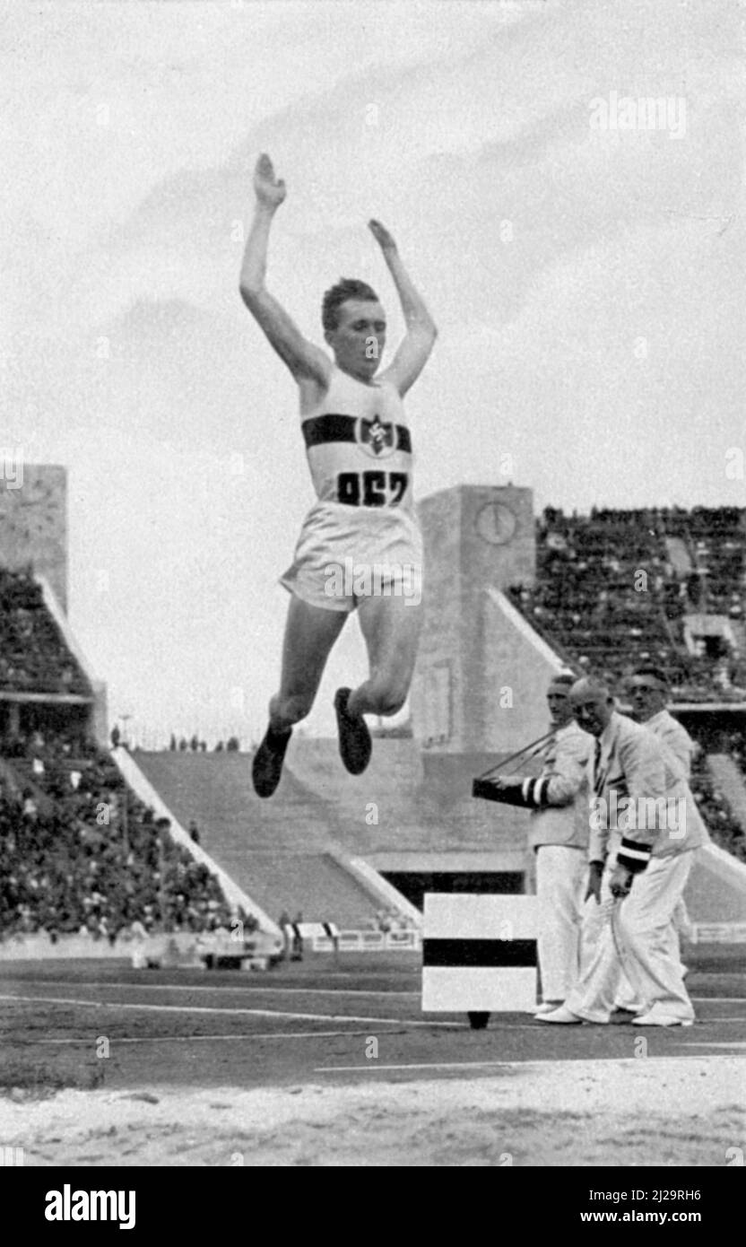 Luz long jesse owens hi-res stock photography and images - Alamy