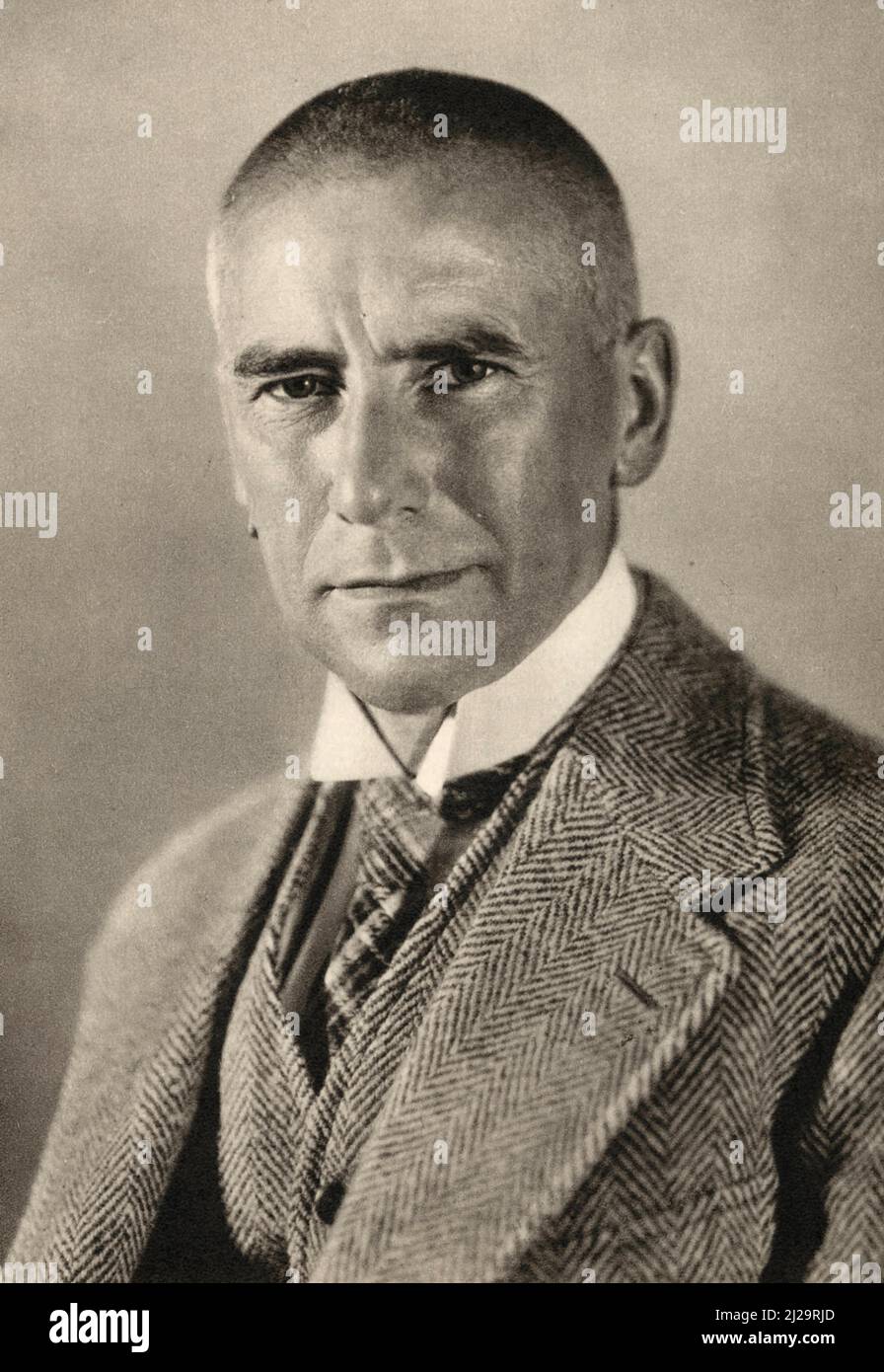 Adolf Hitler (* 20 April 1889 in Braunau am Inn) (â€ 30 April 1945 ...