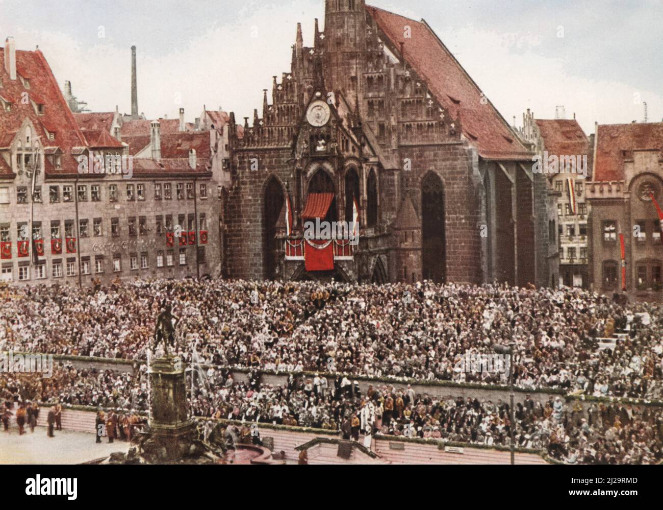 Adolf Hitler (* 20 April 1889 in Braunau am Inn) (â€ 30 April 1945 ...