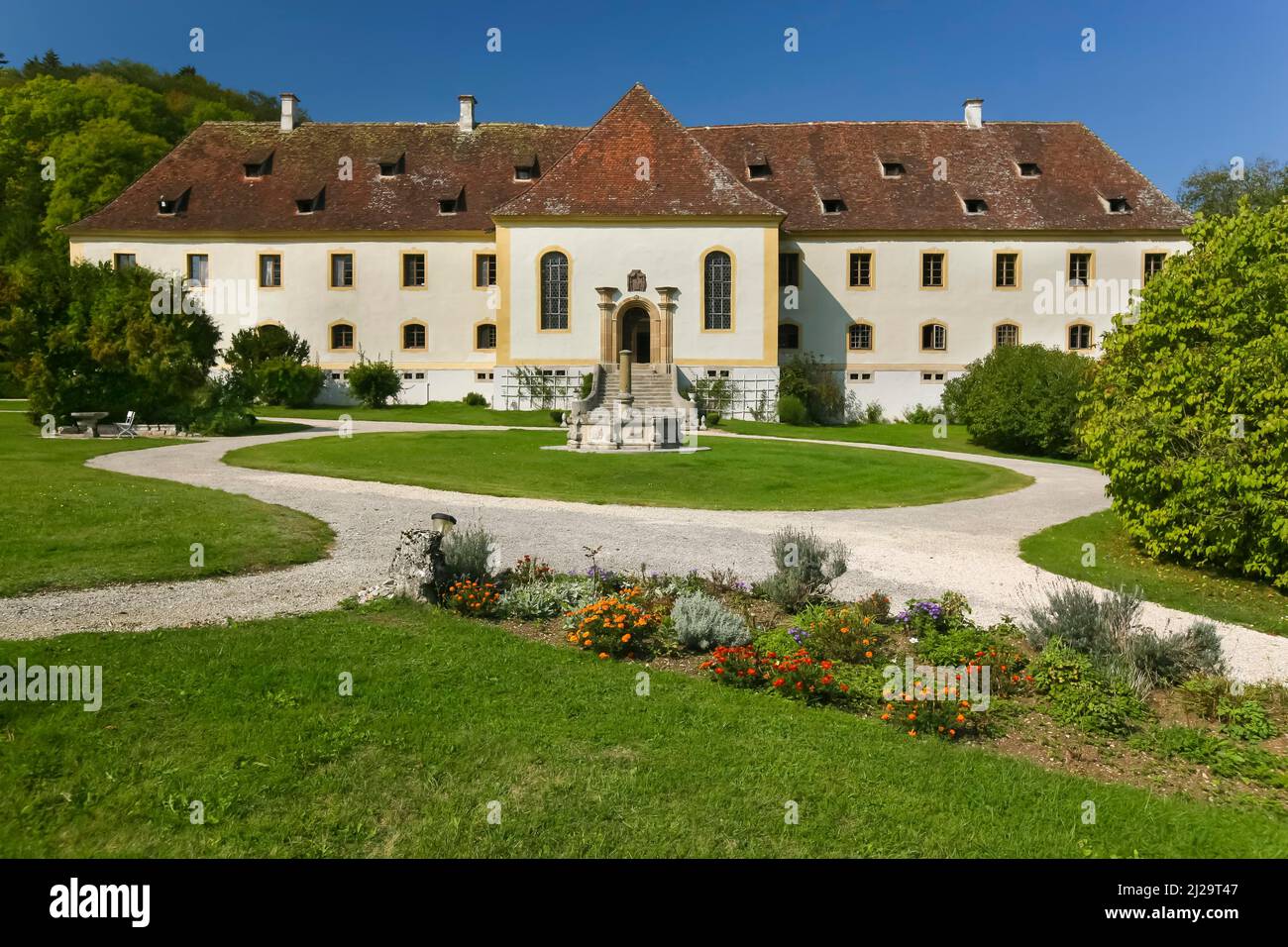 Ehrenfels Castle, simple baroque building, park, castle garden, meadow ...