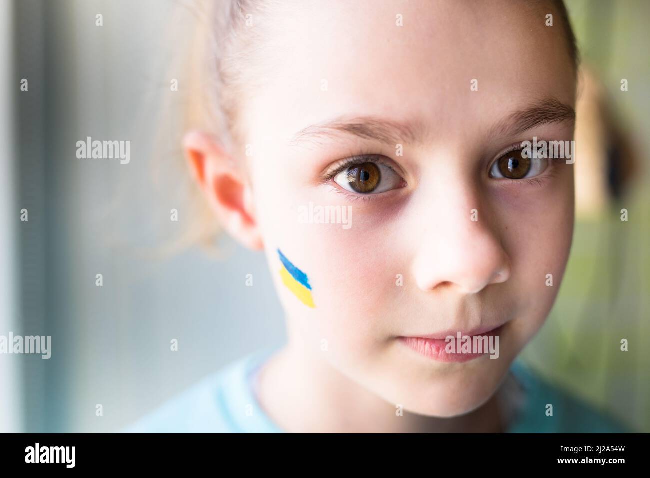 Cheek colors hi-res stock photography and images - Alamy