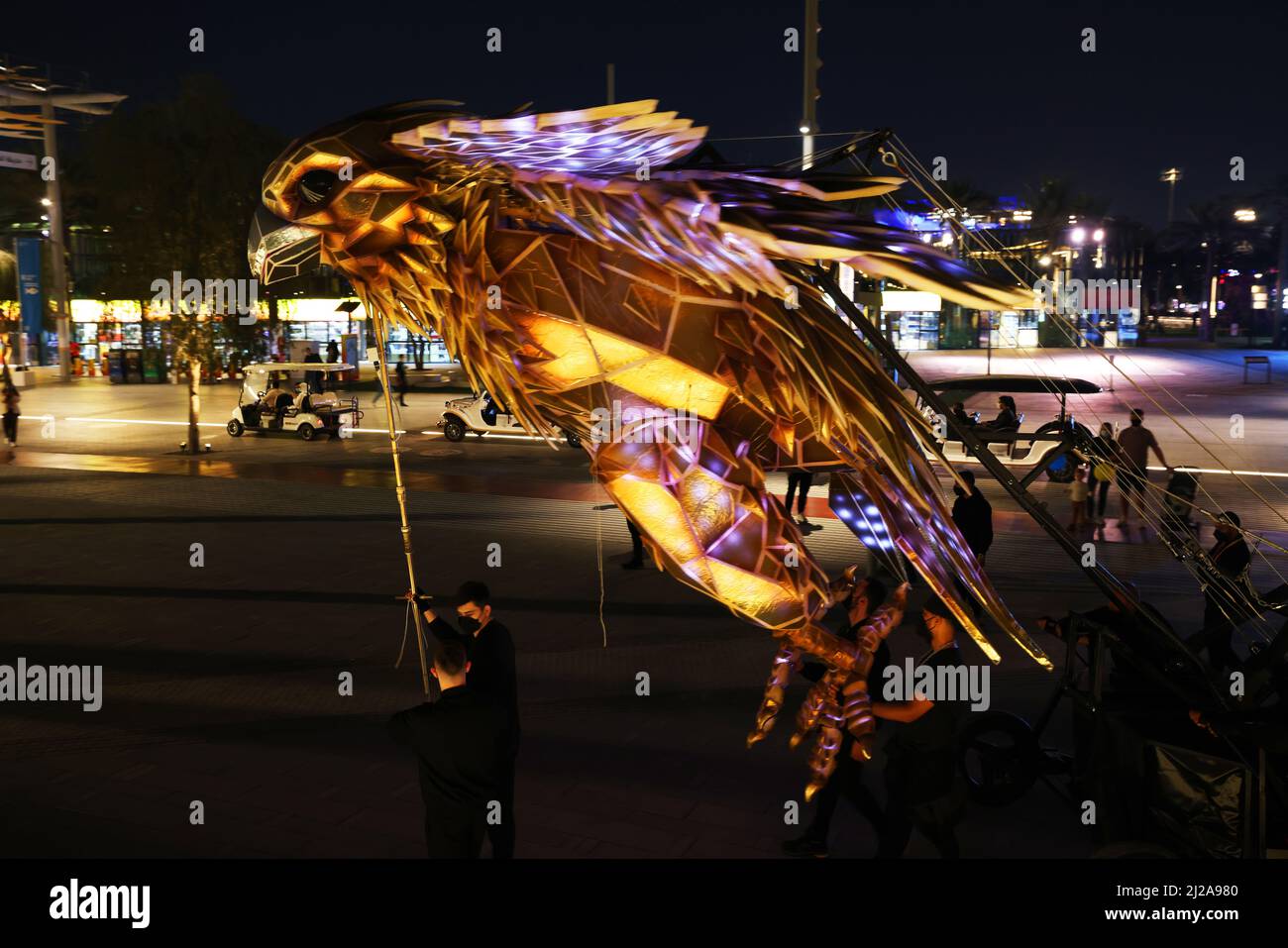 Dubai Expo, Weltausstellung, Architektur, Kunst, der Falke das ...