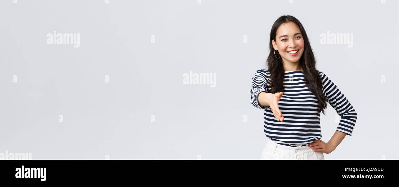 Lifestyle, people emotions and casual concept. Friendly outgoing asian ...