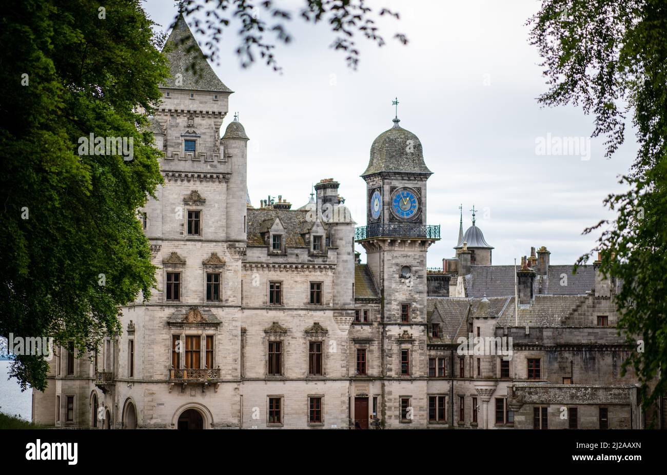 A scenic view of Dunrobin Castle, Scotland Stock Photo - Alamy