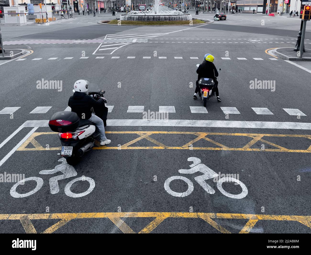 Barcelona spain bike taxi hi-res stock photography and images - Alamy