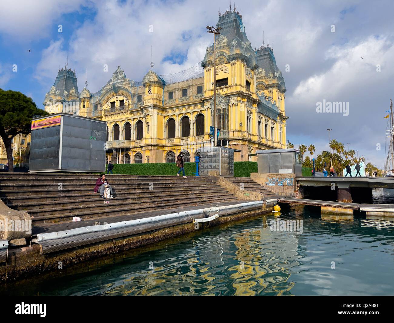 Historic port authority building in Barcelona Stock Photo - Alamy