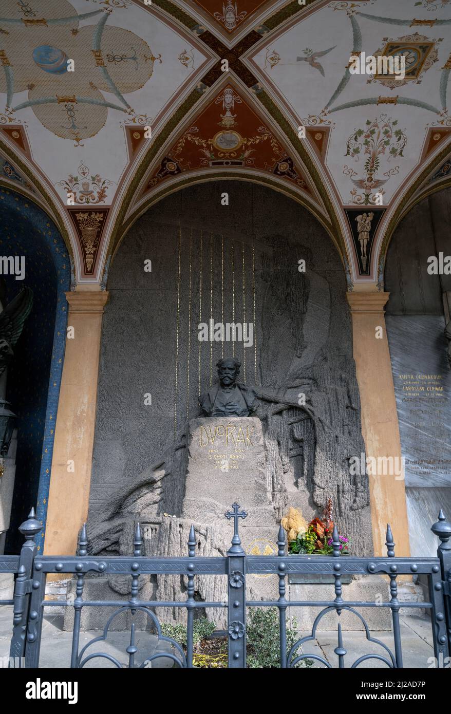 Vysehrad prague cemetery hi-res stock photography and images - Alamy