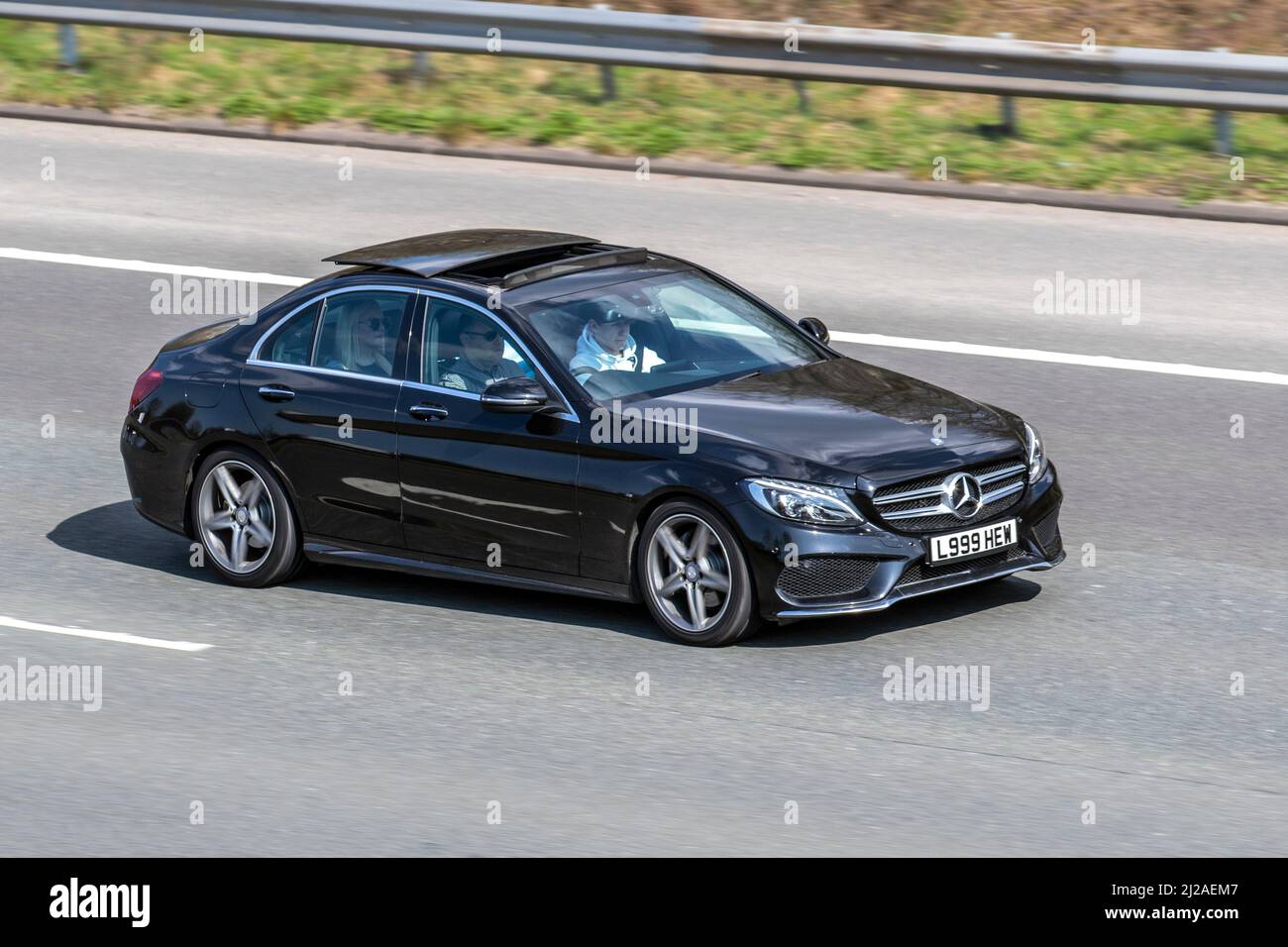2016 mercedes benz c class c220d amg line premium plus hi-res stock photography and images - Alamy