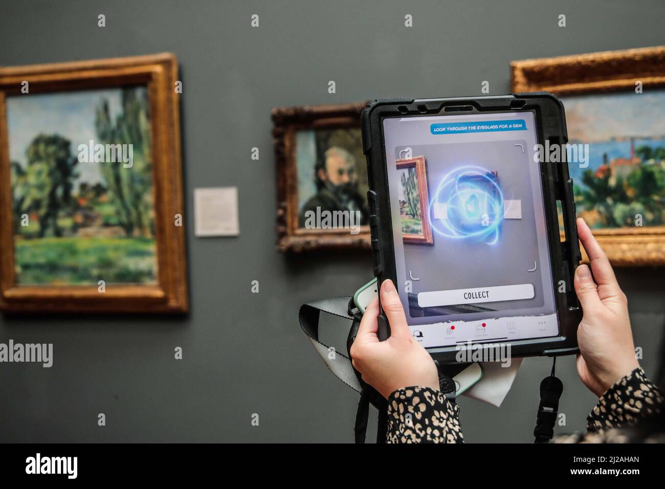 London UK 31 March 2022 Gem Collecting , National Gallery immersive ...