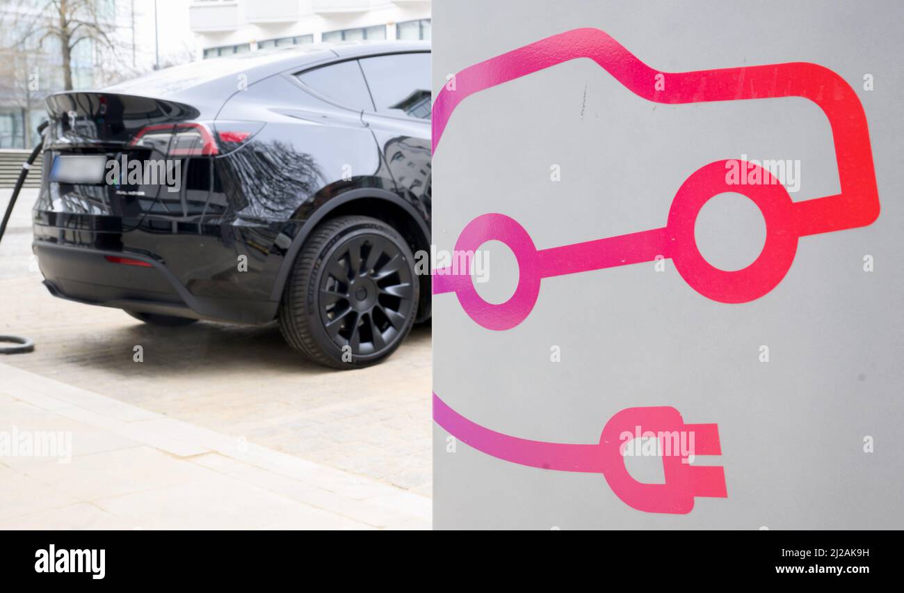 Hanover, Germany. 31st Mar, 2022. An electric car from automaker Tesla ...