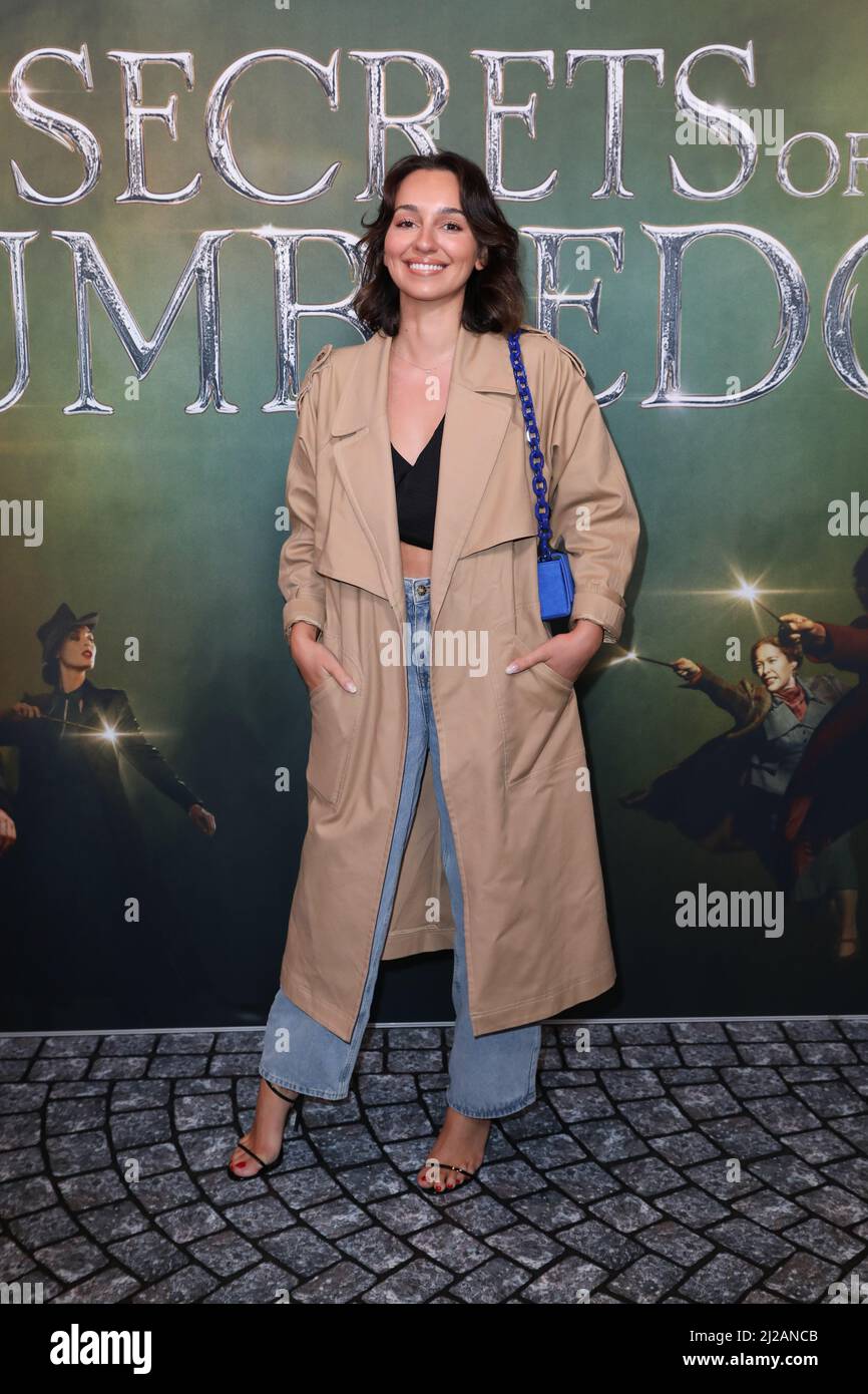 March 31, 2022: BELLA VARELIS attends the Sydney Premiere of Fantastic ...